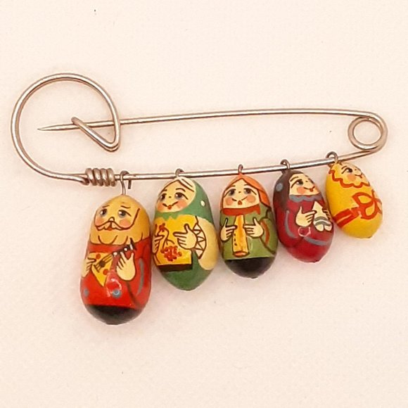 Vintage | Jewelry | Vintage Handpainted Wood Russian Nesting Dolls Kilt ...